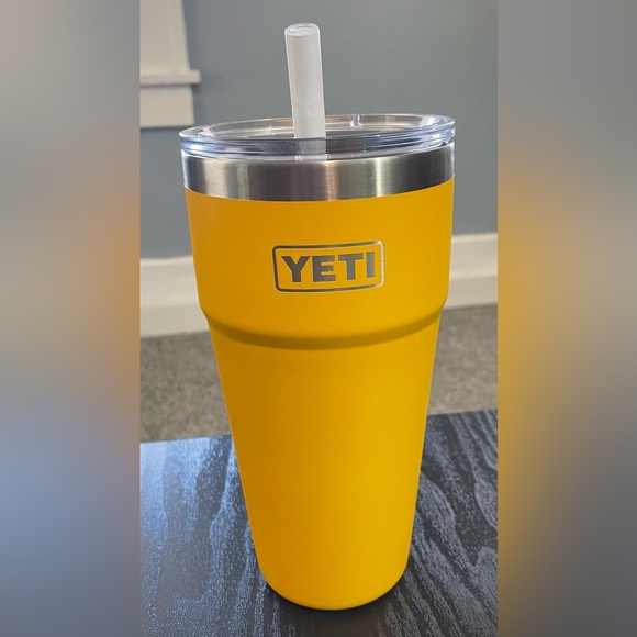 Yeti | Dining | Rare Yeti Rambler Stainless 26 Oz Straw Cup Alpine ...